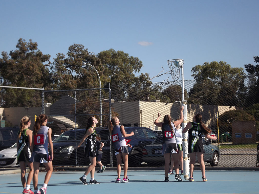 2000-06-20-01-24-01 - Scorpions Netball Club